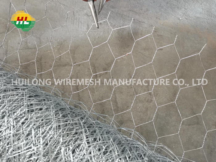 Low Carbon Steel Hexagonal Wire Netting 36 Inches X 50 Feet X 1 Inch Mesh
