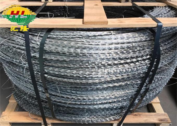 Astm Military Concertina Barbed Wire Fencing Single Coil Blade Type ...